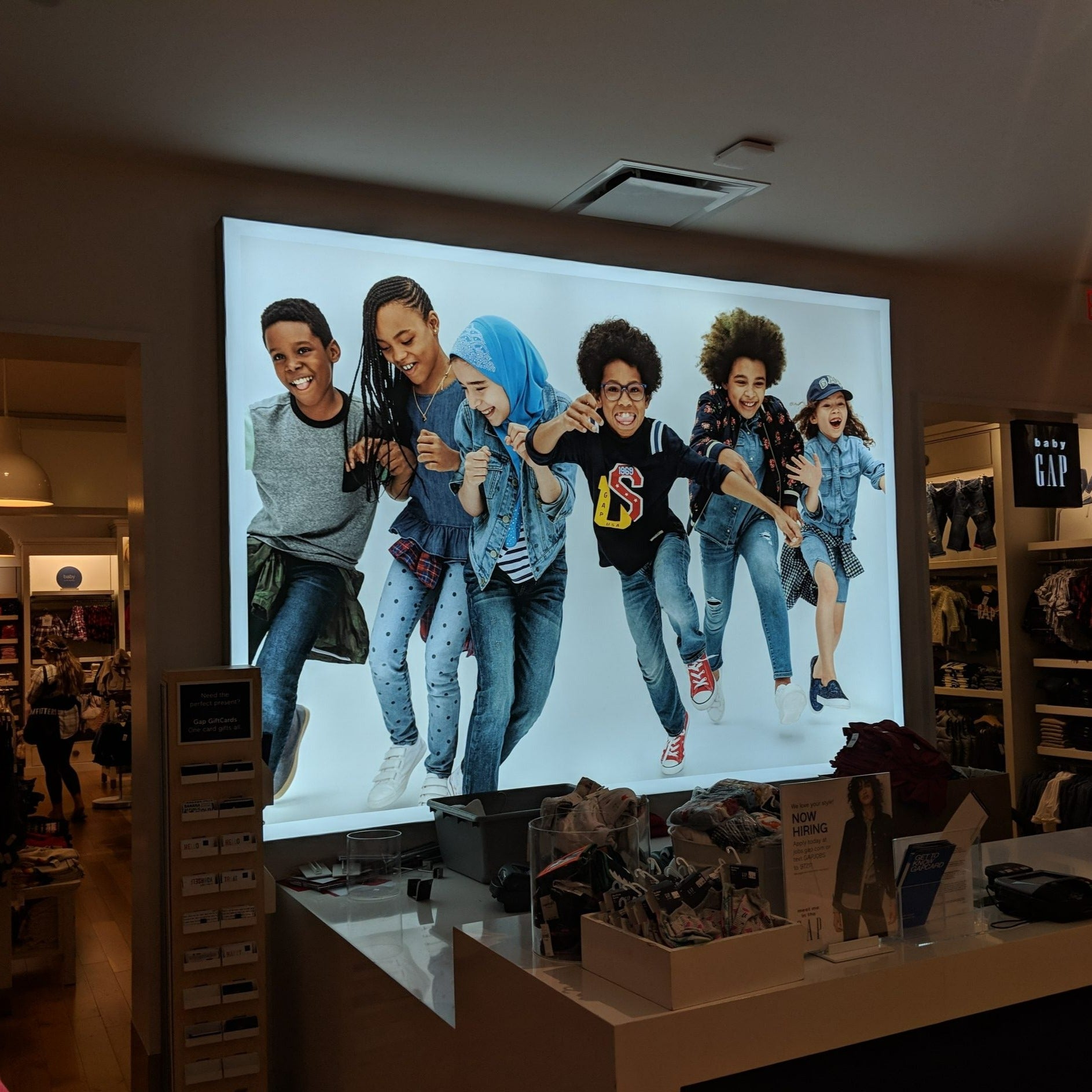 VorTex Backlit Prism Canvas S155 by UltraFlex – epic distribution